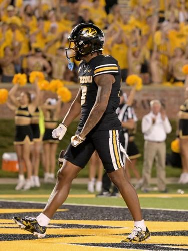 Luther Burden III celebrates after a touchdown | Sports ...