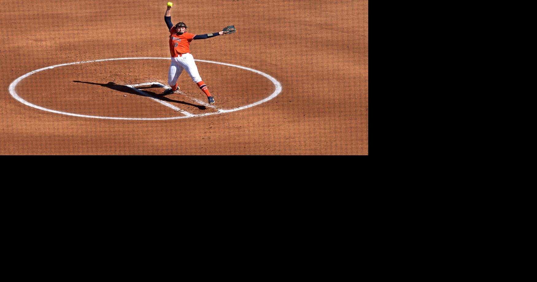 Maddie Penta throws a pitch | Sports | columbiamissourian.com