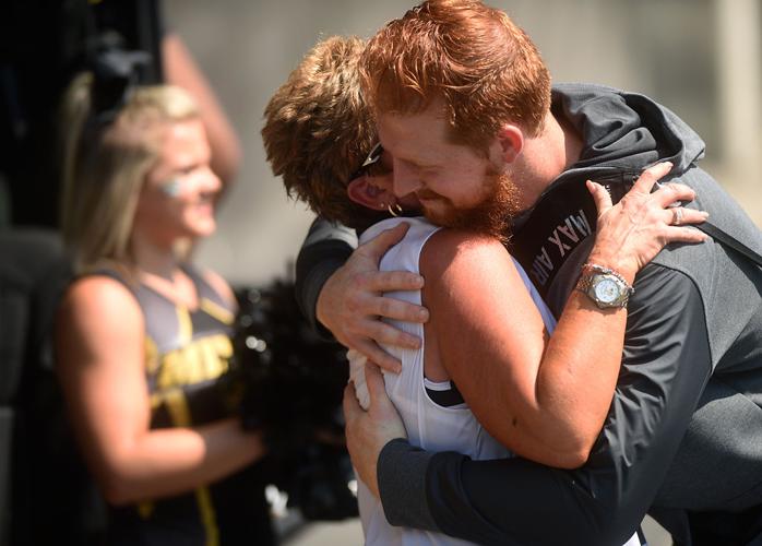 The assembling of Eric Beisel | Tiger Kickoff | columbiamissourian.com