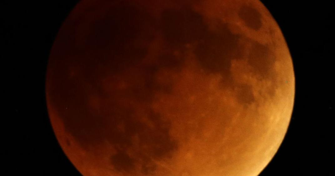 Reminder: Supermoon, lunar eclipse visible in Columbia tonight ...