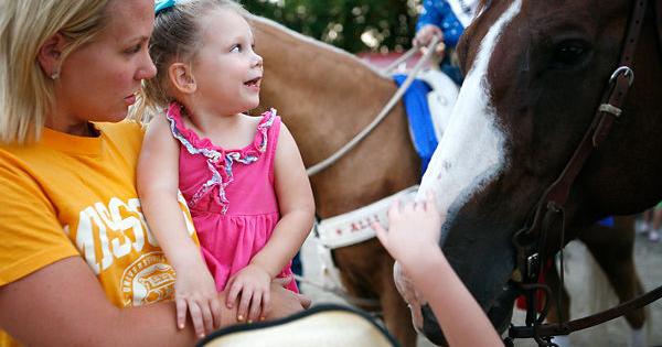 PHOTO GALLERY: Cattlemen Days Rodeo opens in Ashland | News ...