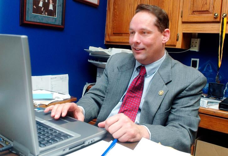 Chuck Graham, former state senator, dies at 55 | Local ...