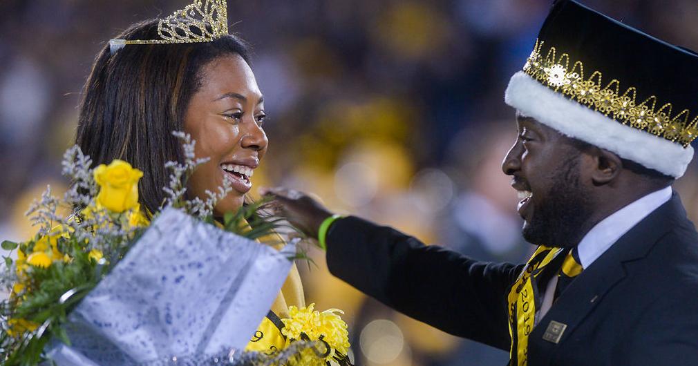 PHOTO GALLERY: Tigers shine at Homecoming | Photos | columbiamissourian.com