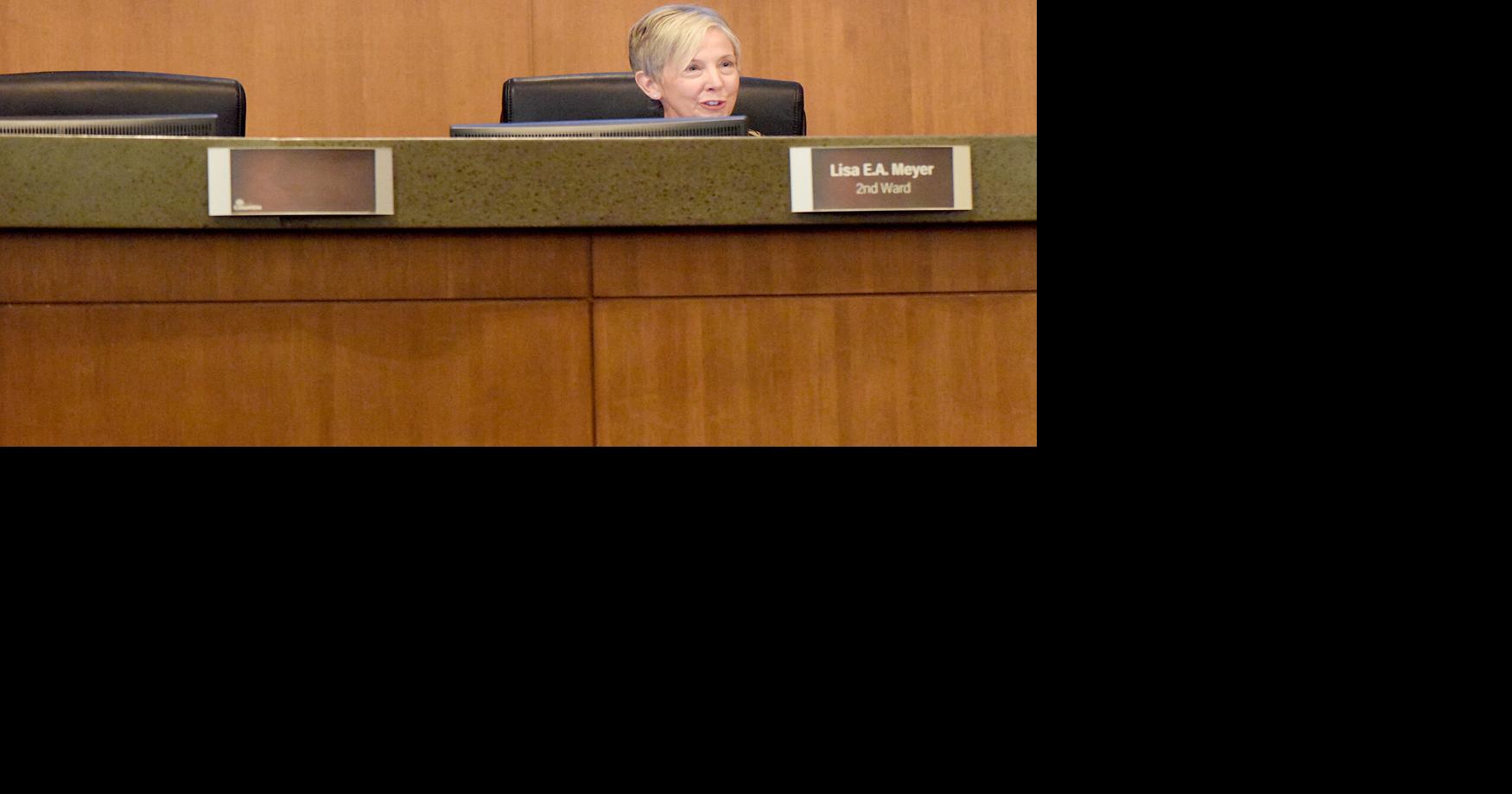 Lisa Meyer takes her new chair | News | columbiamissourian.com