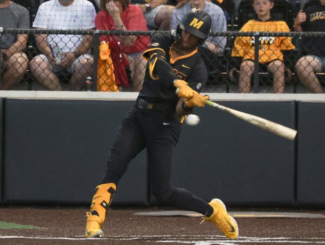 Mizzou scores early runs, bullpen collapses as Tigers fall late against ...