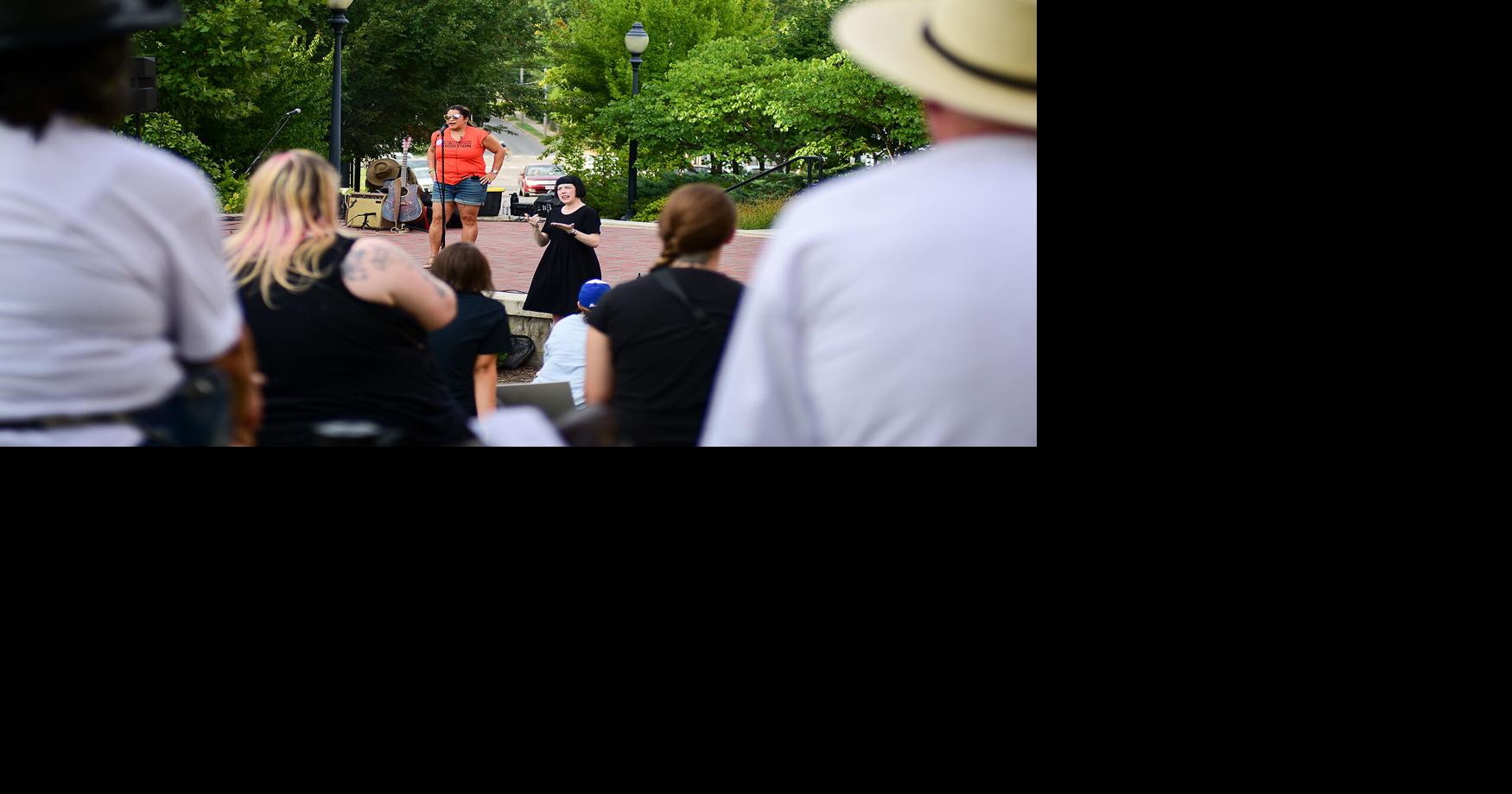 Columbia protesters attend abortion rights rally | Local ...