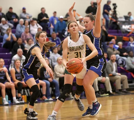 Bruins girls basketball grounds Grain Valley for district championship ...