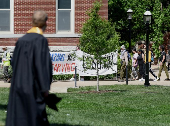MU students stage protest calling for a ceasefire in Gaza | Higher ...