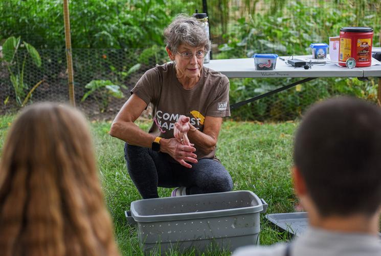 City of Columbia hosts composting workshop | News | columbiamissourian.com