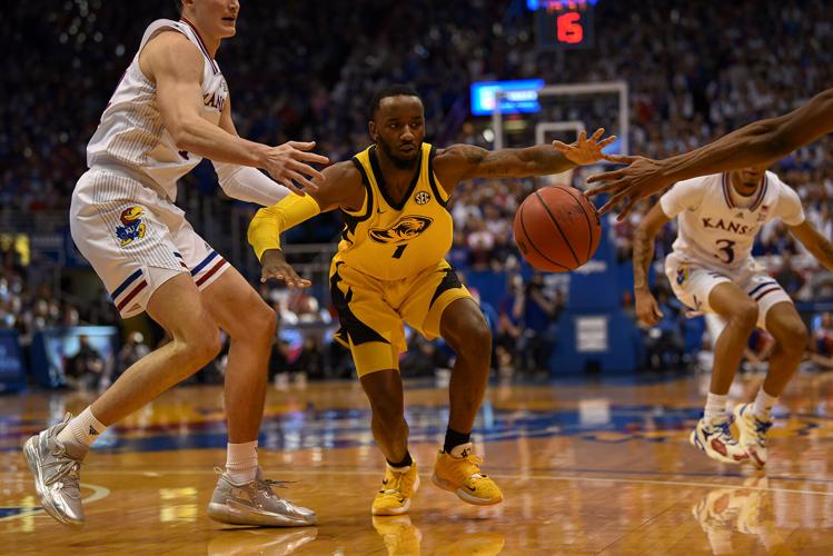 Maybe next time: Missouri crumbles to Kansas | Photos ...