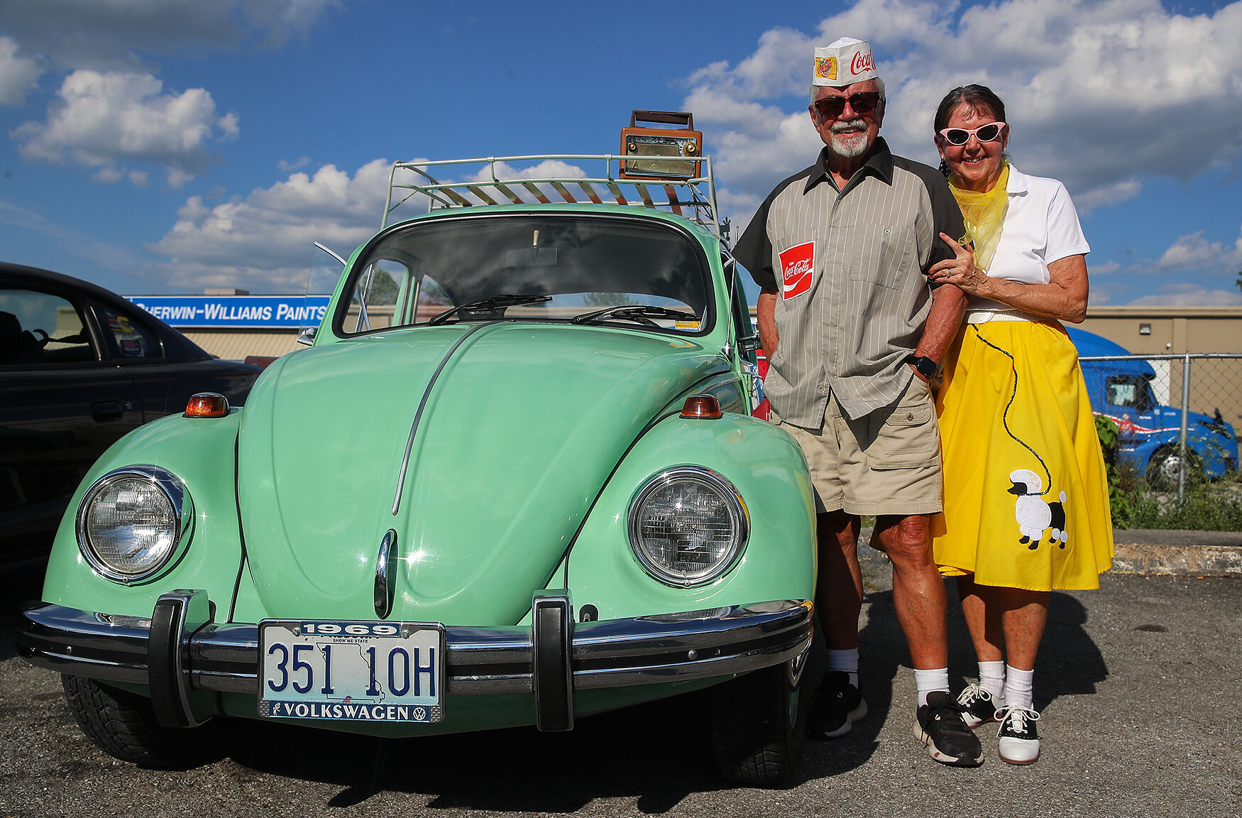 Mugs Up celebrates 70th anniversary with 50s-themed event | Local ...