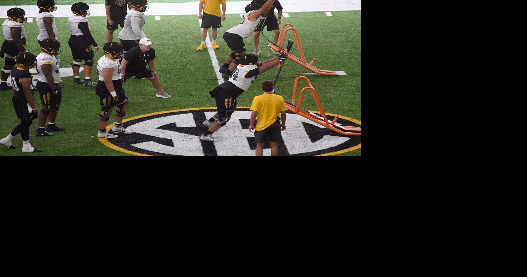 Mizzou opens fall camp practices, sells out of single-game tickets for ...