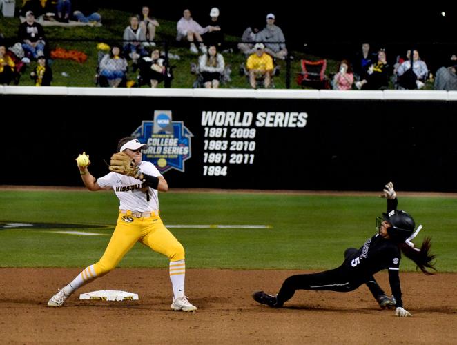 Krings’ complete-game shutout drives Missouri’s dominant series-opening ...