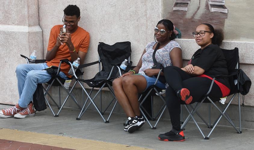 Columbia community celebrates freedom at Juneteenth Parade | Local ...