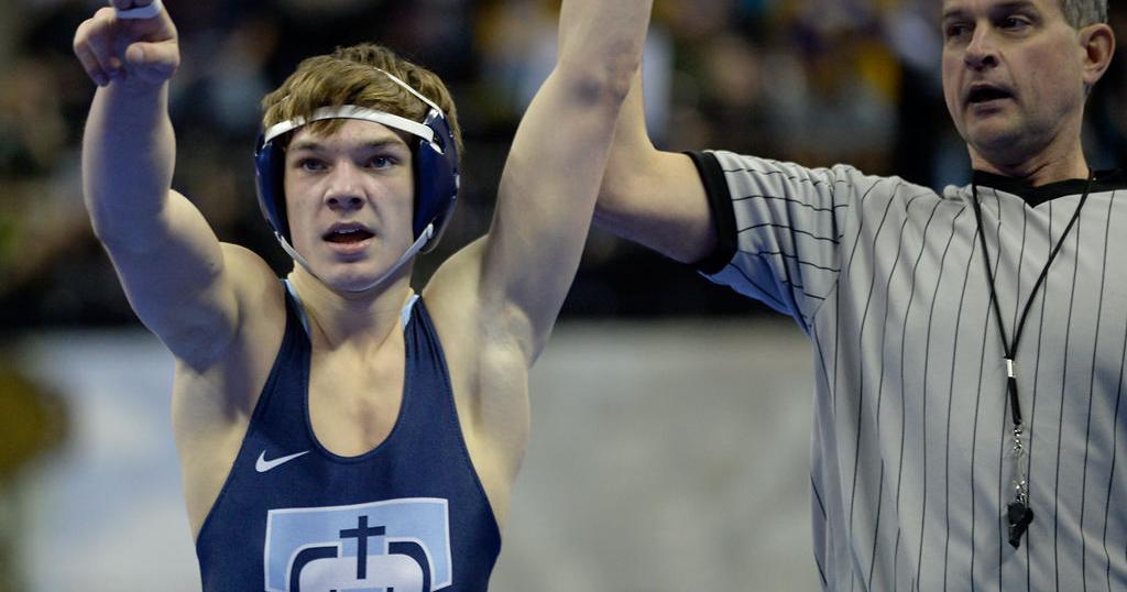 Mauller credits wrestling family for back to back championships | Prep ...