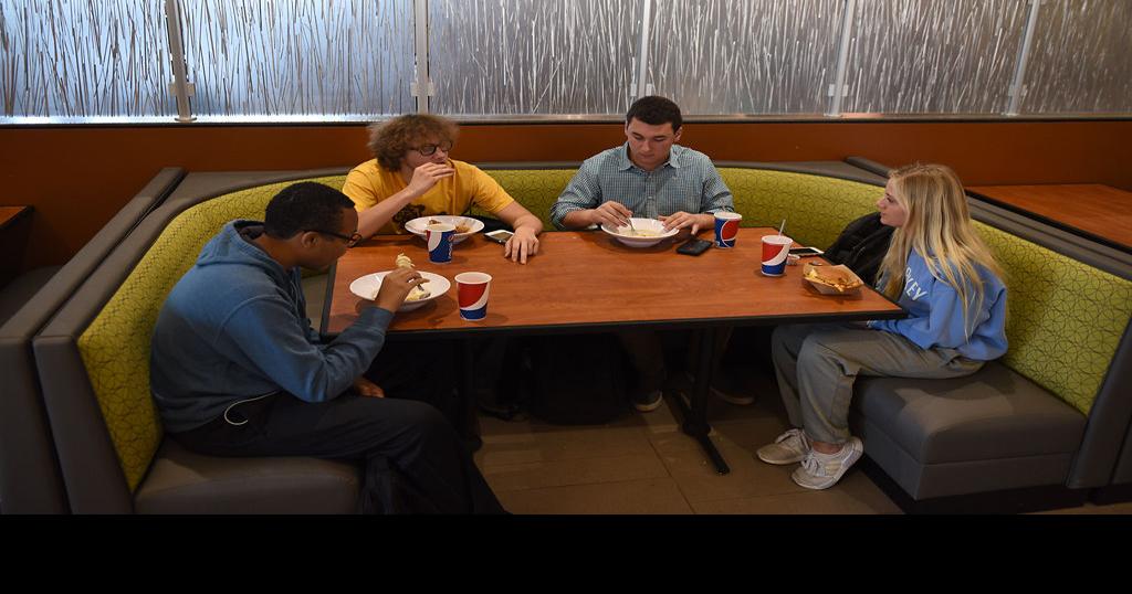 Logan Ploudre, Brody Cooper, Adam Schemberg and Hanna Haupt eat lunch ...