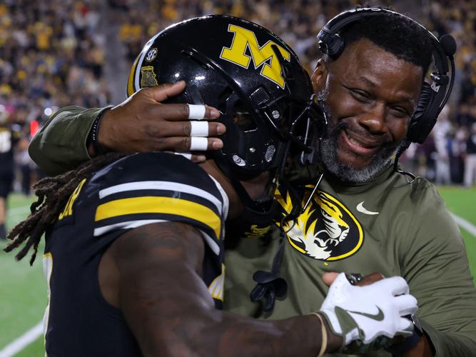 Hale and Hardy: Prolific running, powerful pass rush carry Mizzou to ...