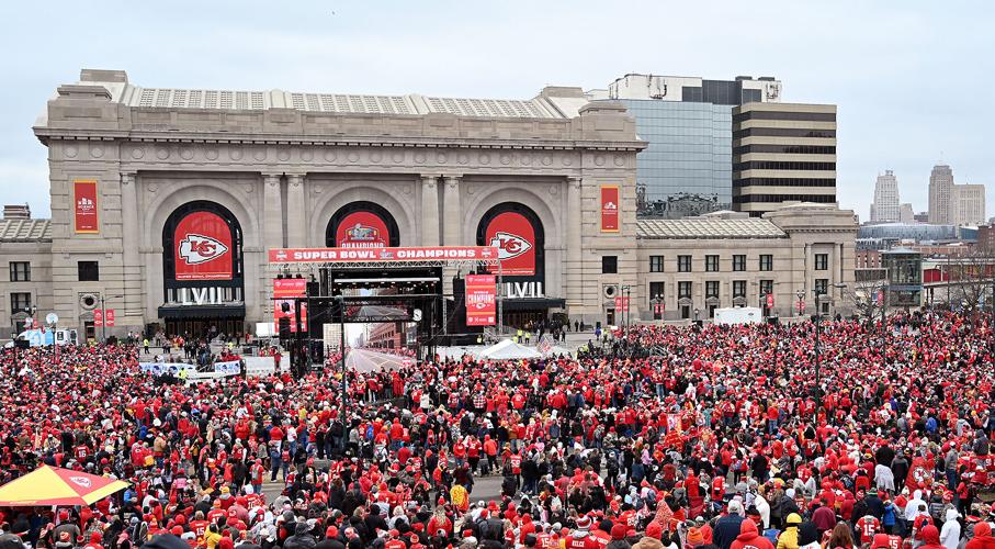 'Our own dynasty': Kansas City fetes latest Super Bowl win | Pro Sports ...