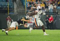 chase daniel chiefs contract