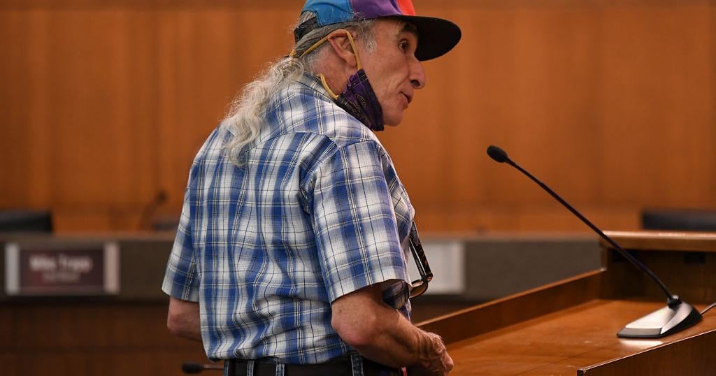 Council votes to make face masks mandatory in Columbia | Local ...