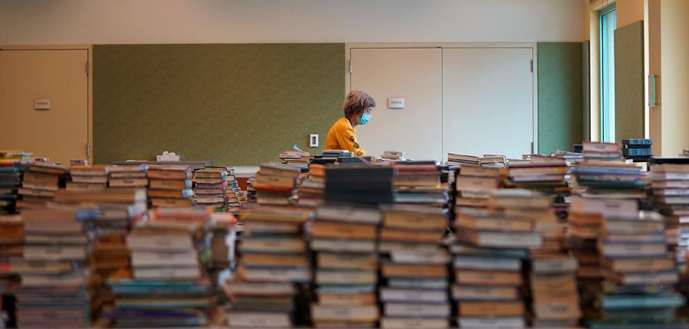 PHOTO GALLERY: Daniel Boone Regional Library reopens for curbside ...