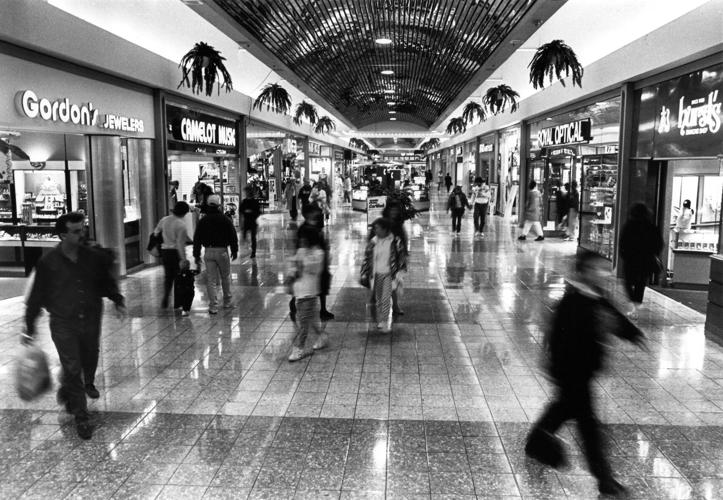 From the archives: Let's go to the mall | Photos | columbiamissourian.com