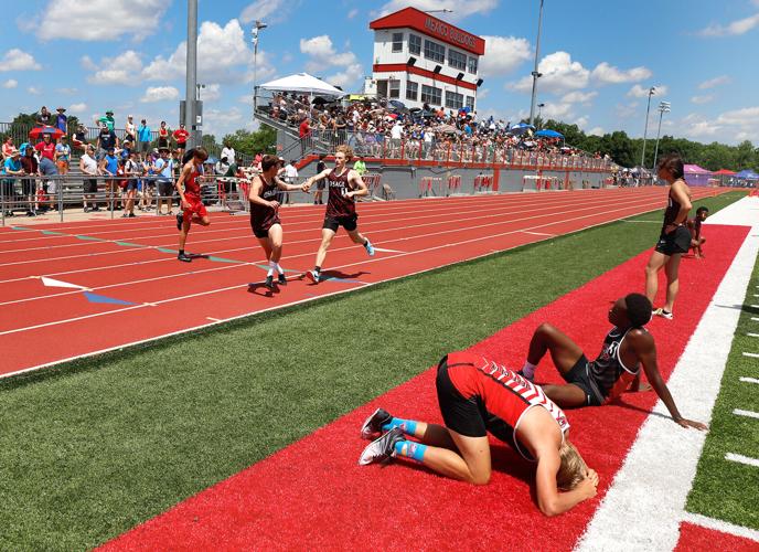 Rock Bridge's Hauser, Hickman's Thomas and Peterson star at sectional ...