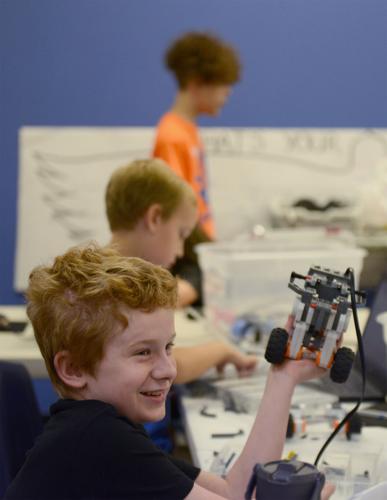 Labspace Robotics offers youth an oasis to explore engineering | News | columbiamissourian.com