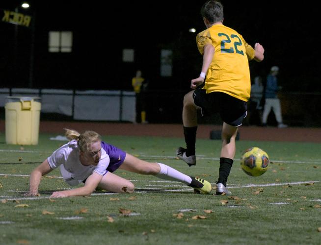 Rock Bridge boys soccer edges Hickman 2-1 in pivotal CMAC clash | Prep ...