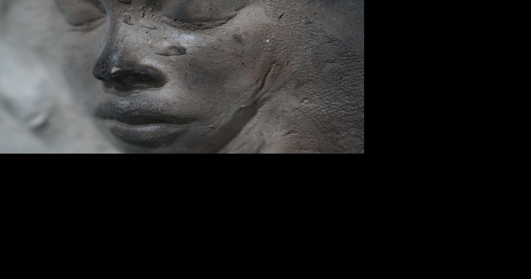 A ceramic mask by Ali Halane is on display | News | columbiamissourian.com