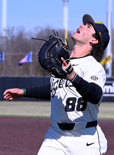 Mizzou baseball drops series finale, settles for split against ...
