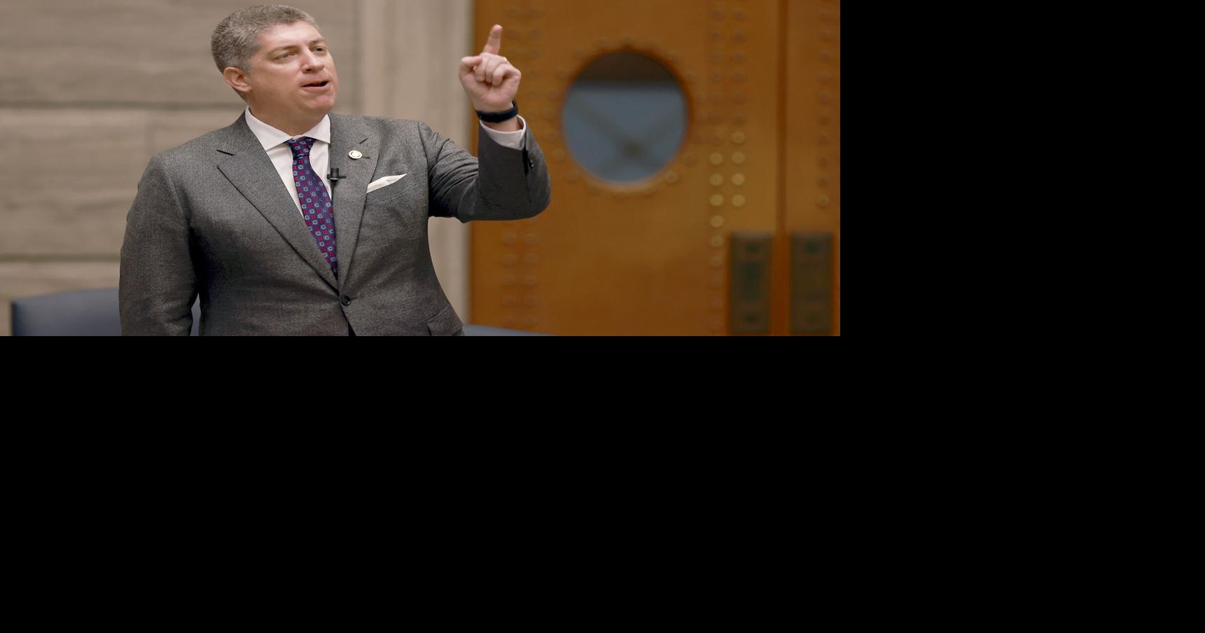 Senator Bill Eigel addresses the Senate | | columbiamissourian.com