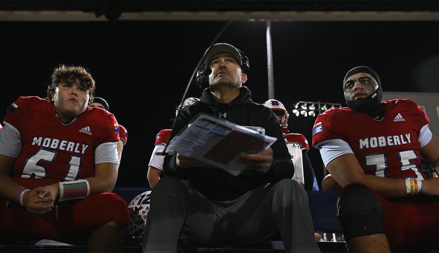 Friday Night Sights 11.07.2025 | Prep Sports | columbiamissourian.com