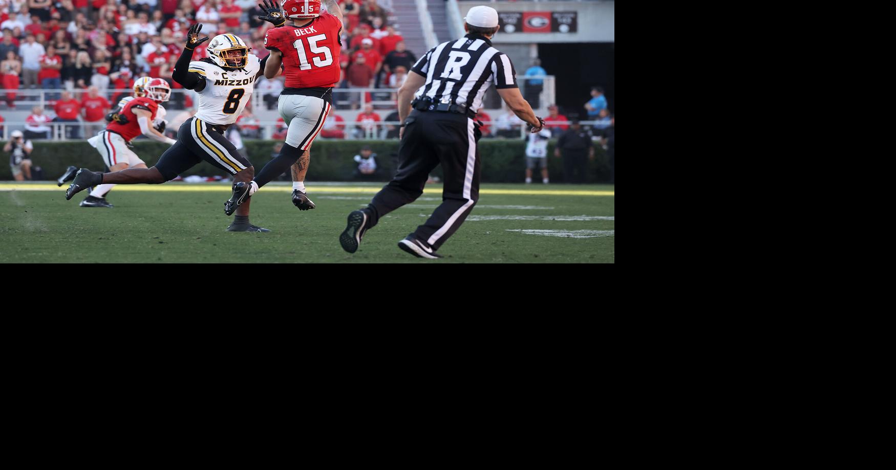 Defensive dogfight: Mizzou's first-half momentum stalls in 30-21 loss ...