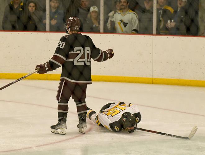 MU club hockey brings life to the ice | Visuals | columbiamissourian.com