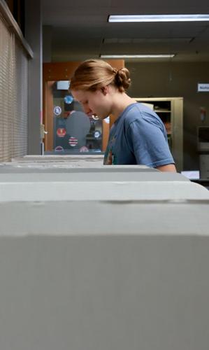 Emma Grus completes her ballot Monday | News | columbiamissourian.com
