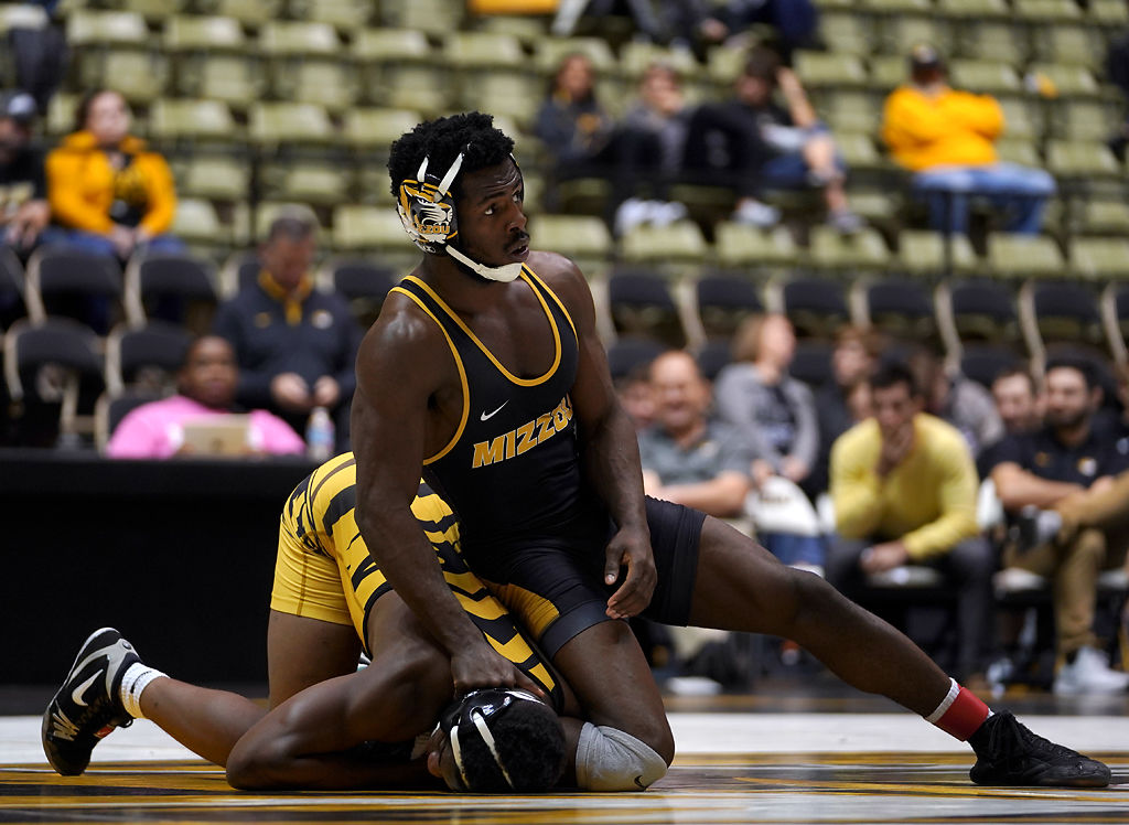 MU wrestling showcases scoring mindset at Black and Gold Scrimmage ...