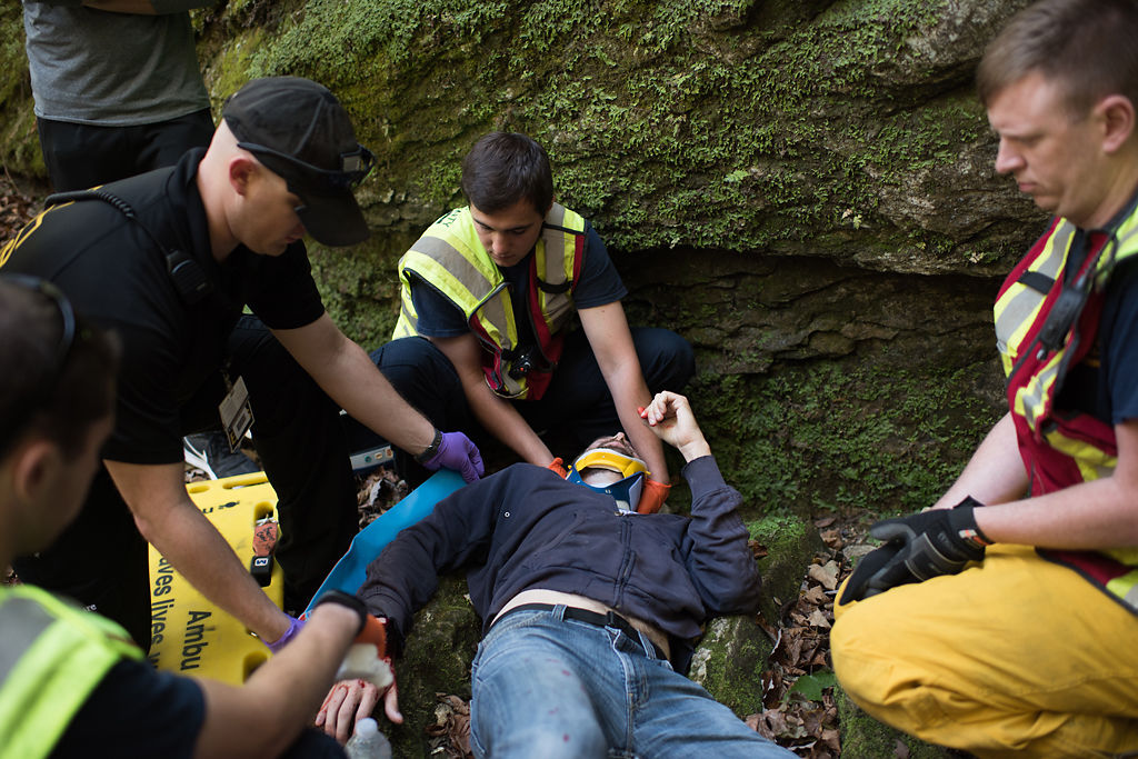MU emergency medicine residents participate in wilderness rescue ...