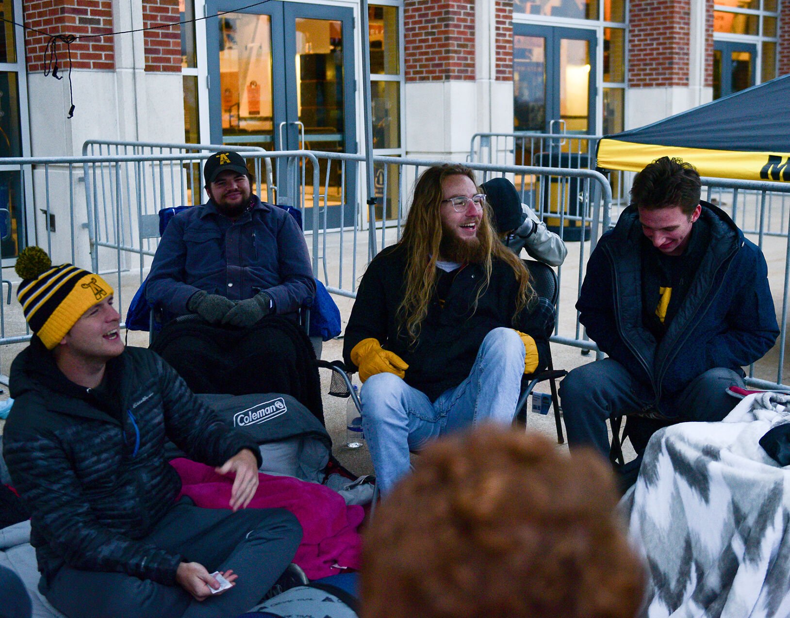 Students camp outside Mizzou Arena ahead of Border War against Kansas ... Students camp outside Mizzou Arena ahead of Border War against Kansas ...
