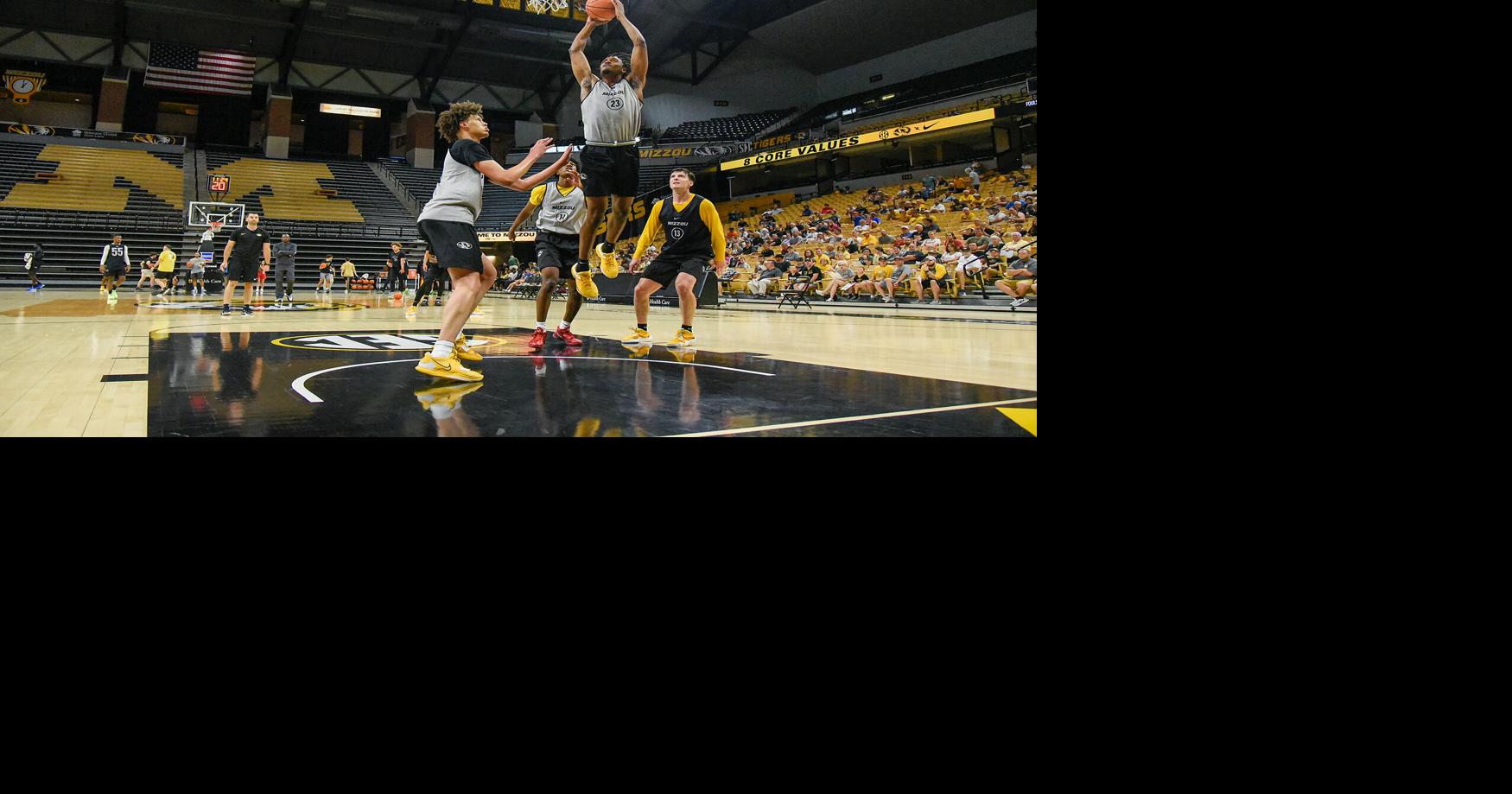 Fans get first glimpse at new Tigers in open practice at Mizzou Arena ...