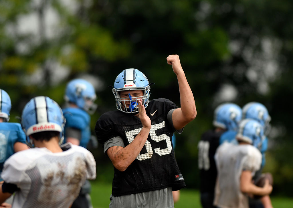 The monumental shoulders of Monroe Mills | Prep Sports ...