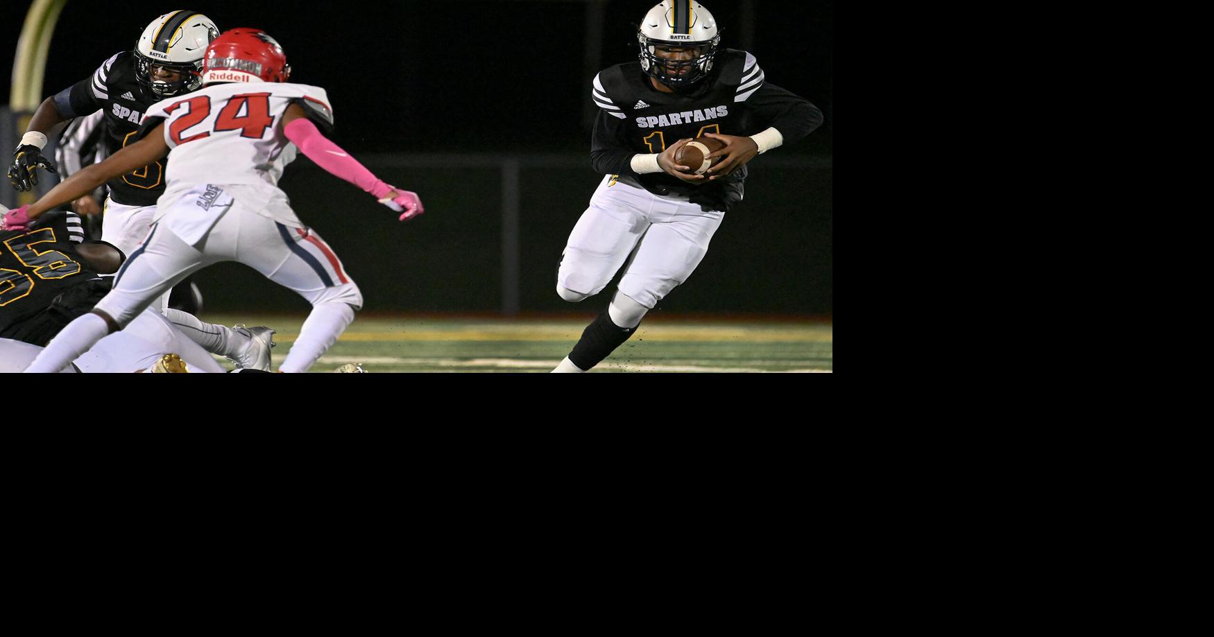 Battle football aims to get back on track against Helias | Battle ...