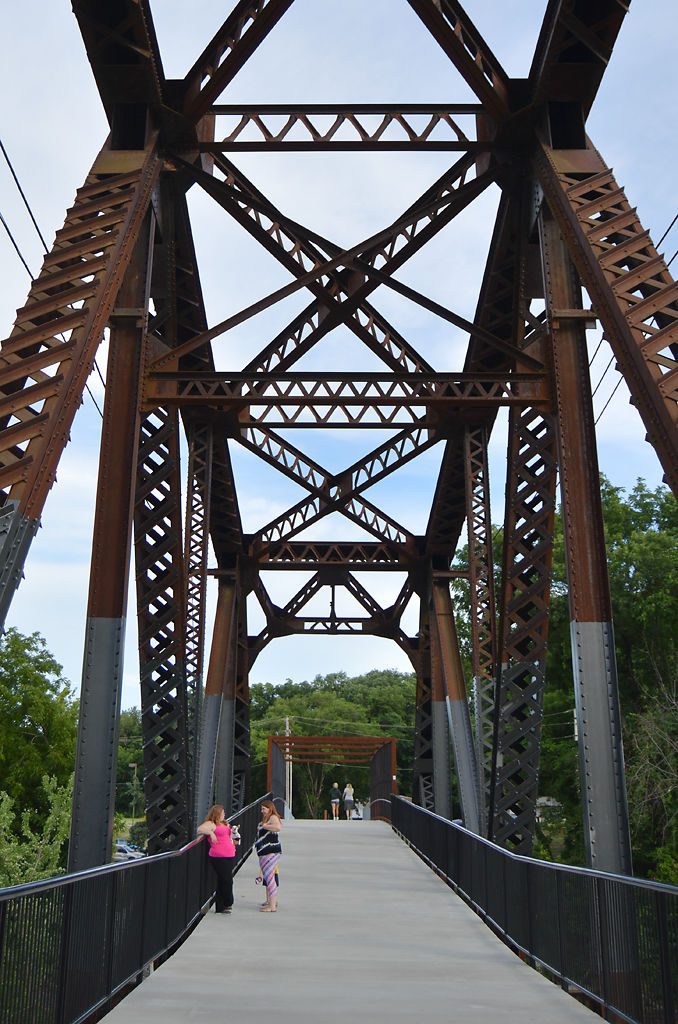 Katy Bridge Coalition seeks donations to finish bridge renovations ...