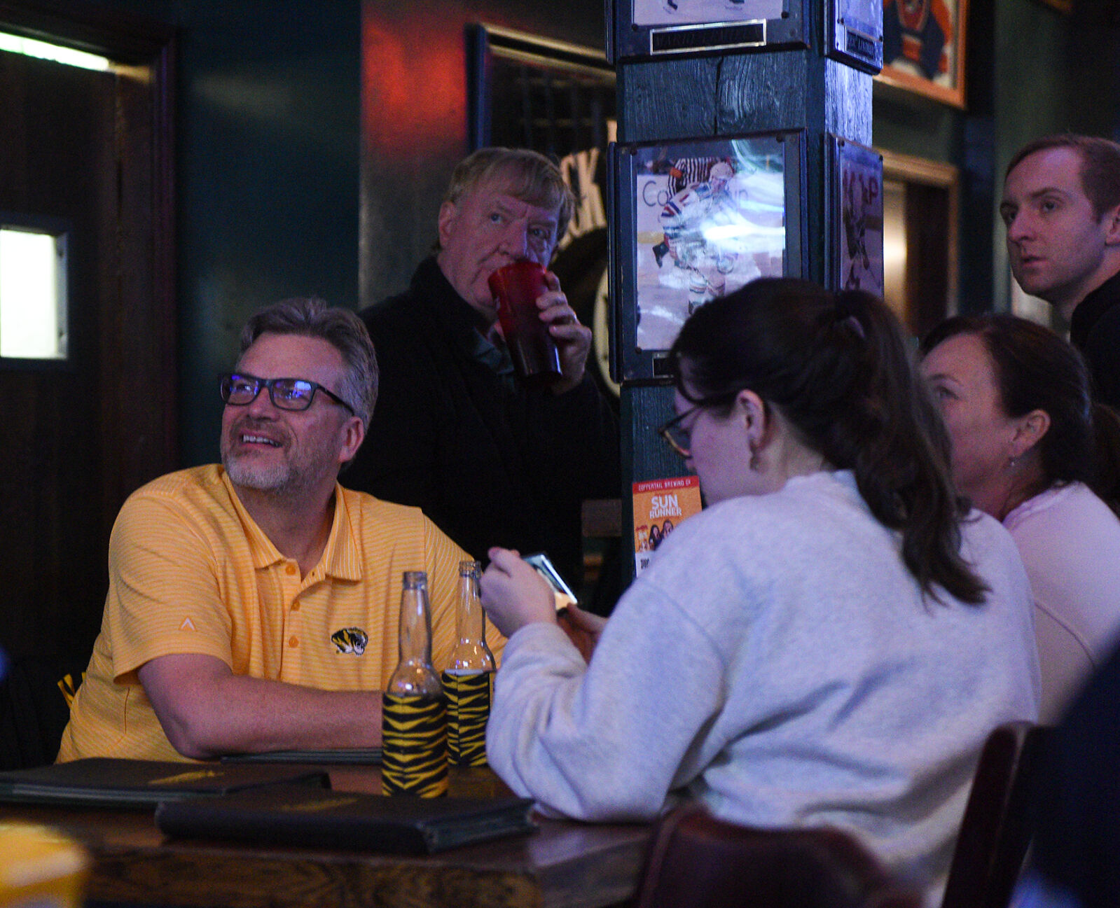 Missouri fans in Tampa gather to watch Braggin' Rights | Photos ...