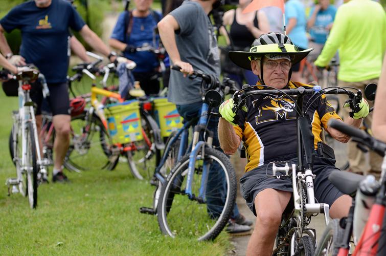 A true public servant: Community gathers to celebrate Darwin Hindman's ...