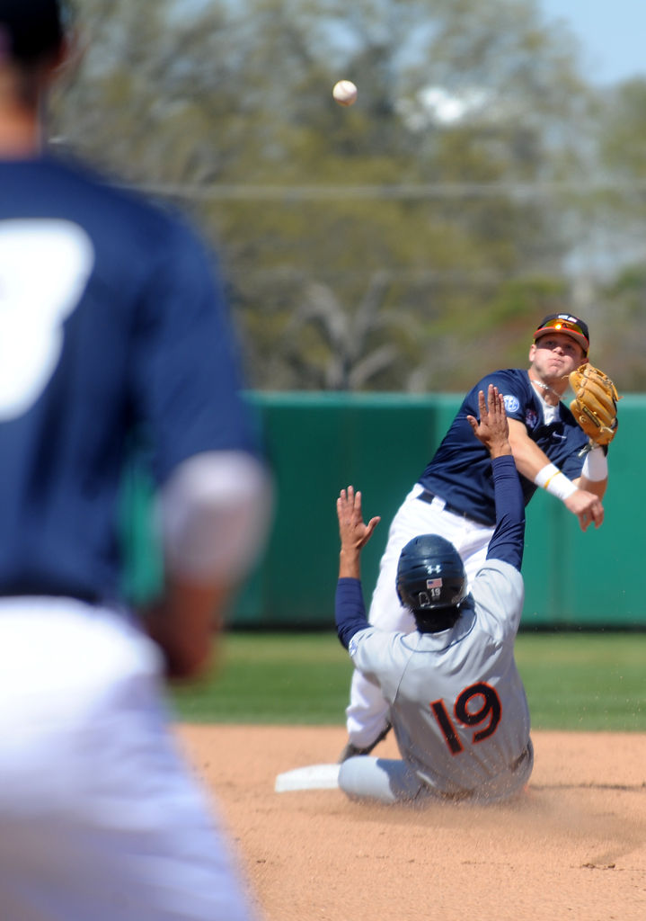 PHOTO GALLERY: Missouri baseball wins second game in a row against ...