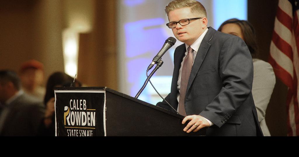 Caleb Rowden gives his acceptance speech | Photos | columbiamissourian.com