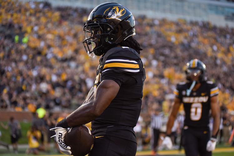 Efficient run game, dominant defensive effort guide Mizzou to 51-0 ...