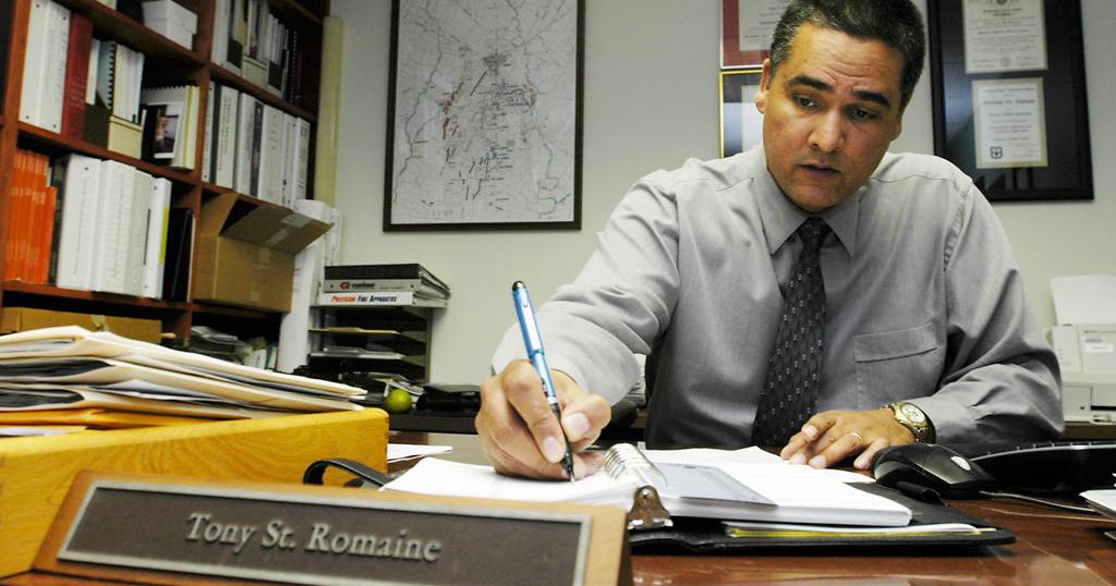 Deputy City Manager Tony St. Romaine to retire in December | Local ...