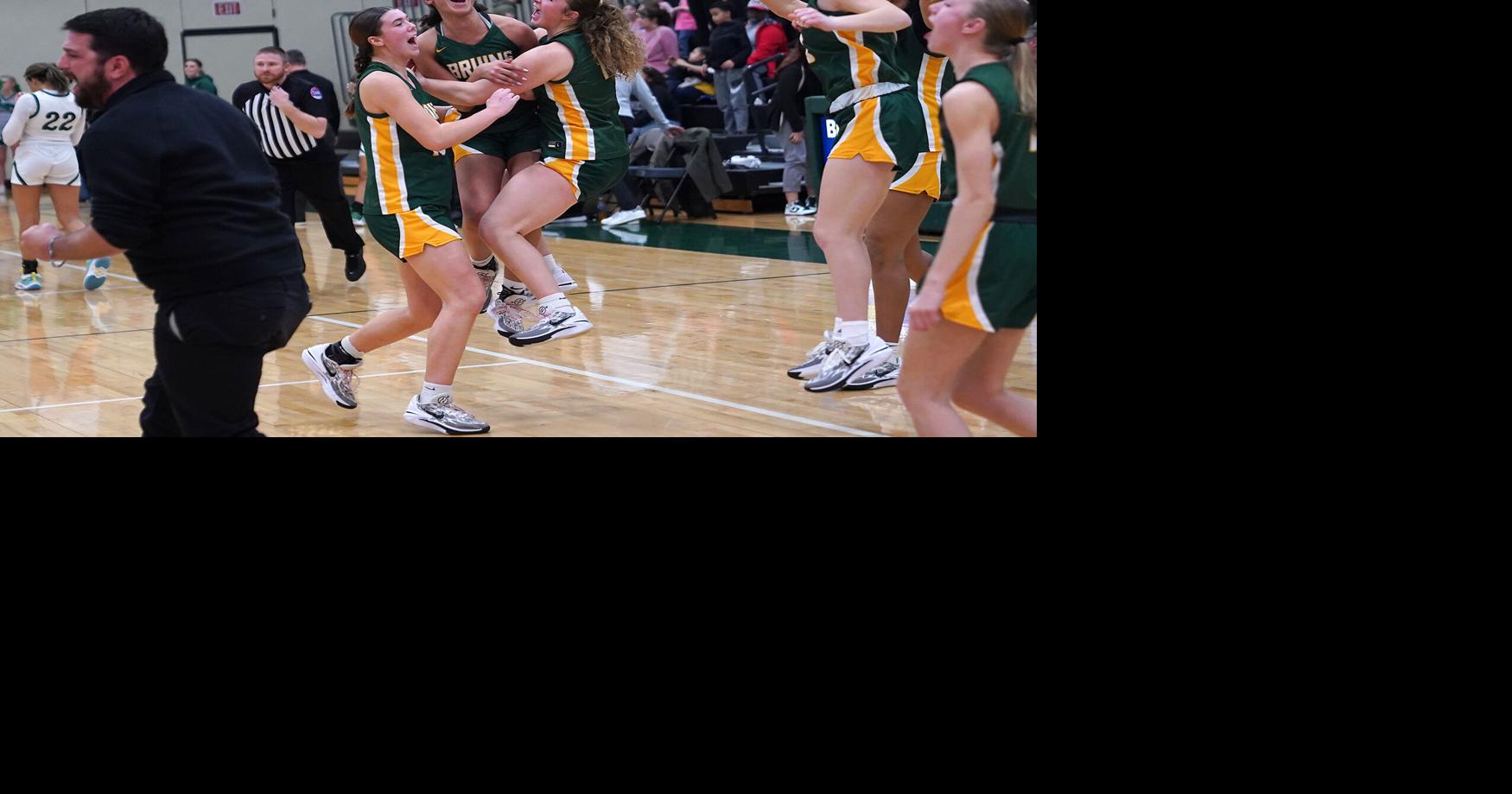 From left, Rock Bridge forwards Cora Smith, Malia Chievous and Eva ...
